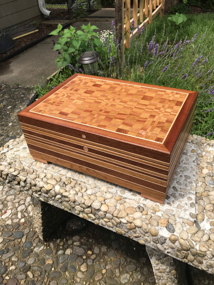 Wood Artisan Box Made of Sapele, Oak and Maple Woods. Mantel box. Tabl ...